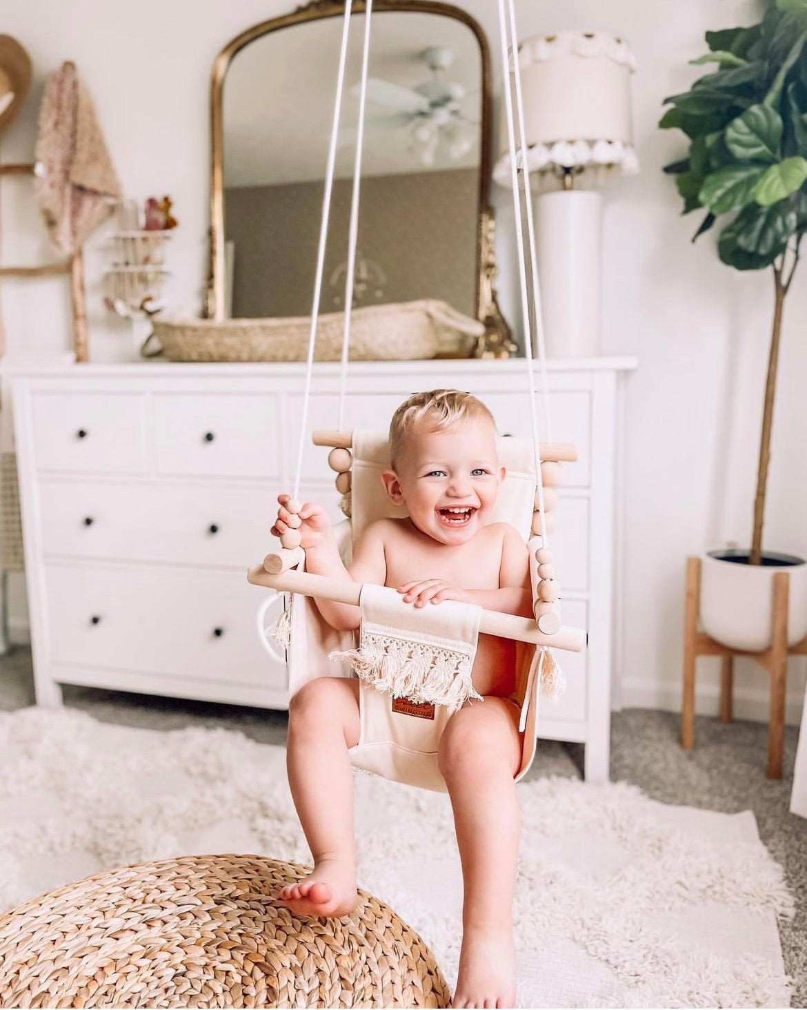Indoor Swings – Sweet Swinging